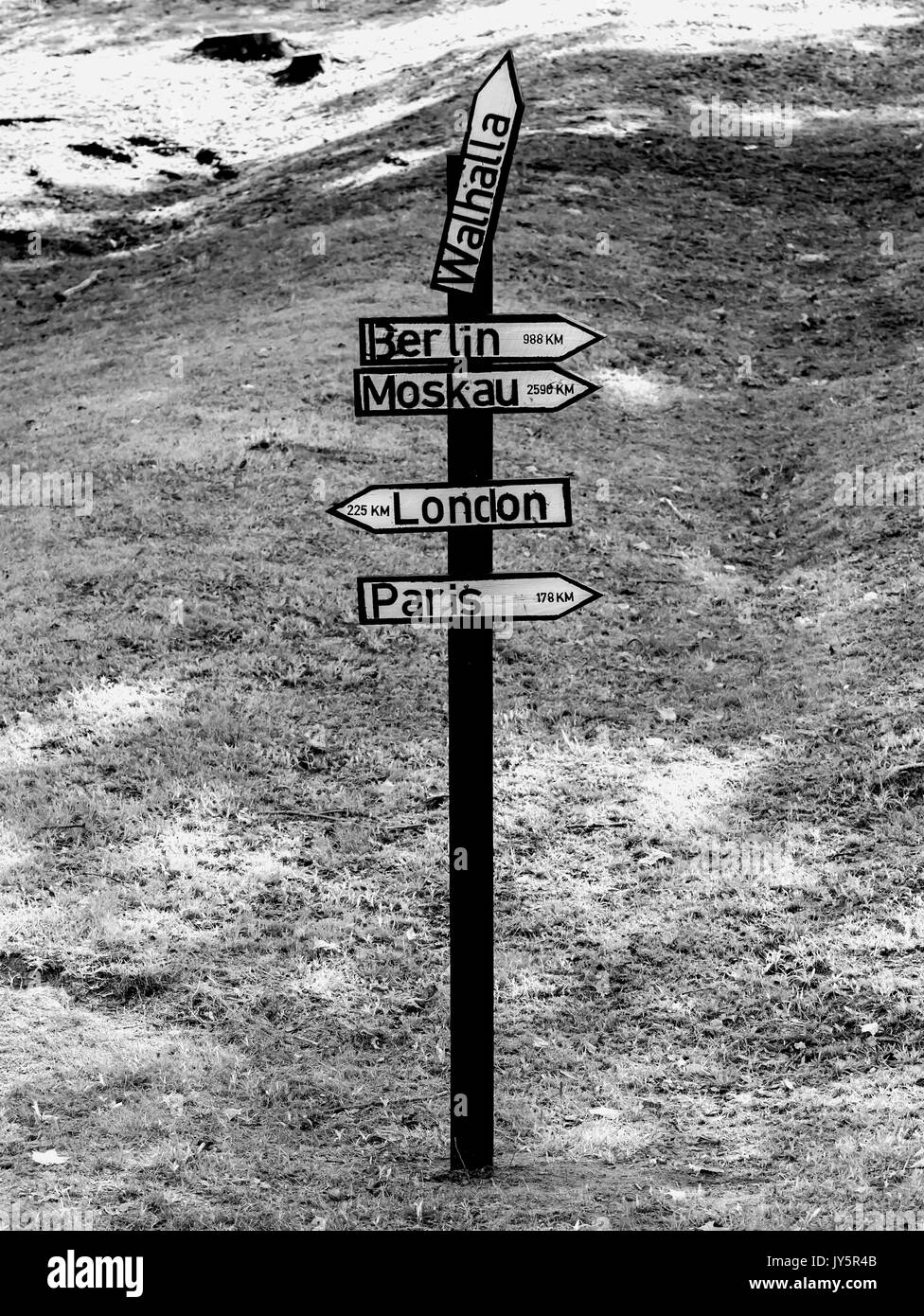 Hundreds of operations Black and White Stock Photos & Images - Alamy