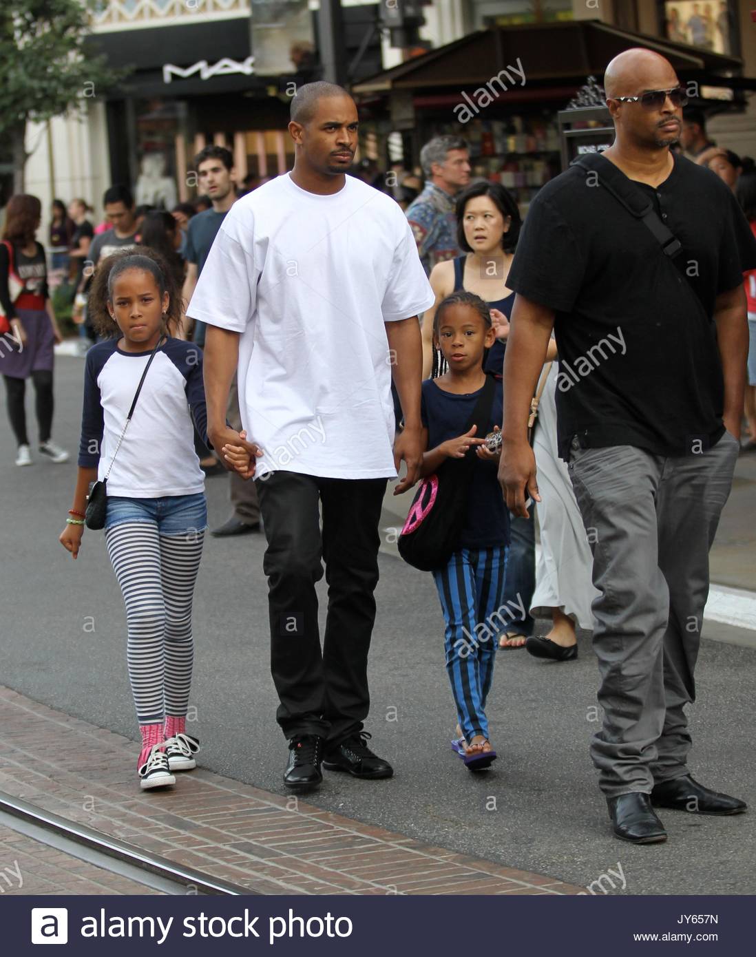 Damon Wayans Jr And Family Stock Photos & Damon Wayans Jr And Family ...