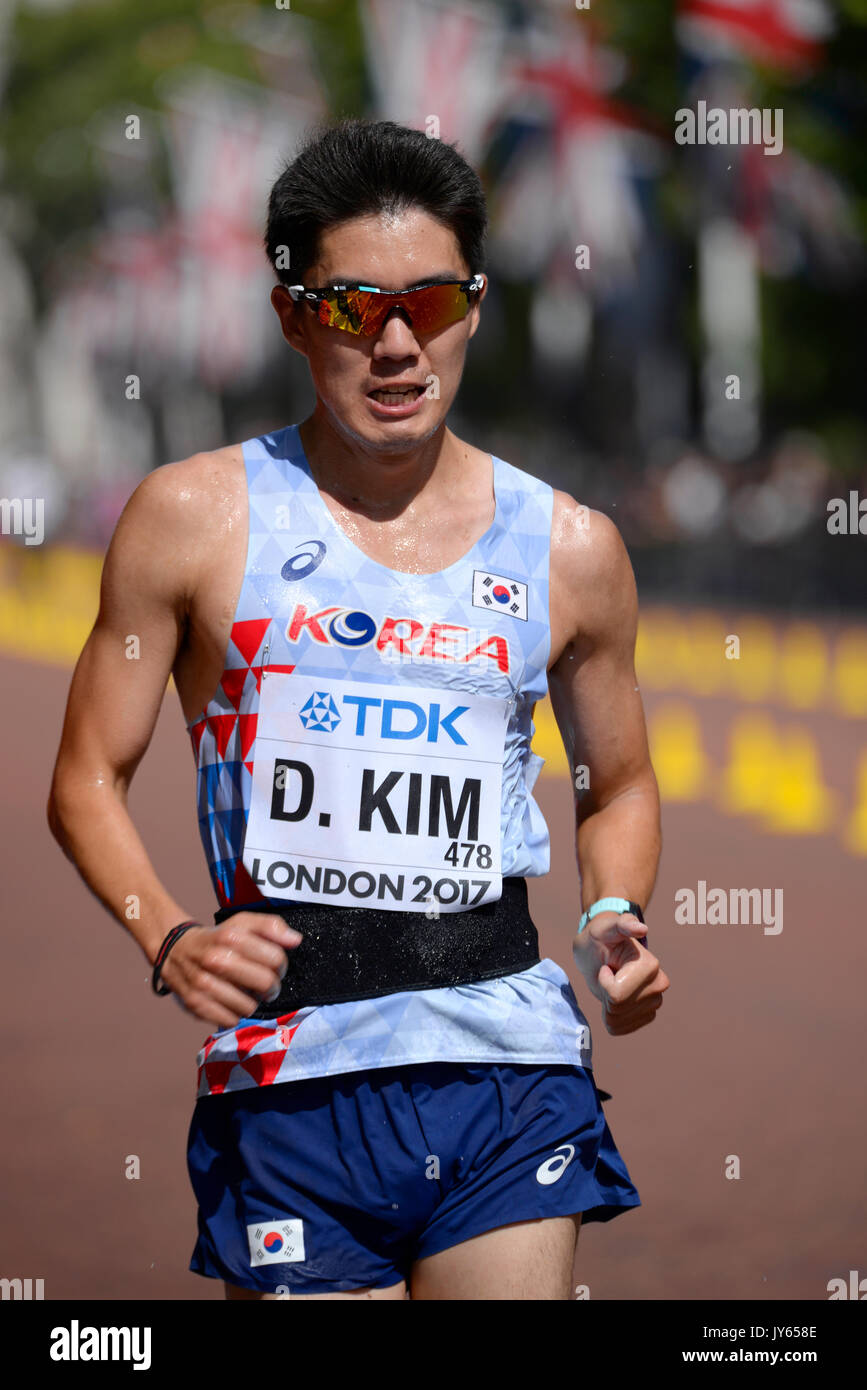 Daeho Kim competing in the IAAF World Athletics Championships Men's 20k ...