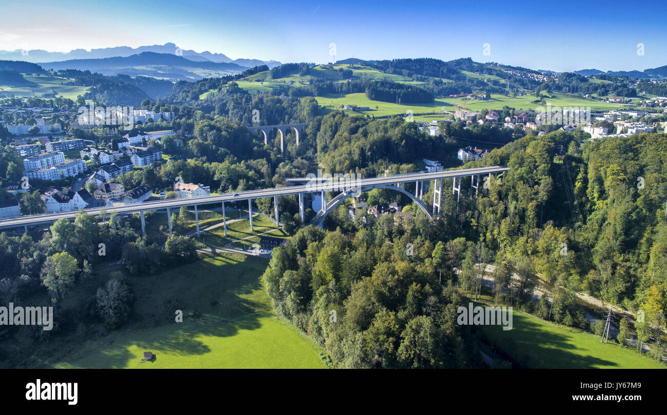 Fürstenlandbrücke St. Gallen *** Local Caption *** Car, Highway ...