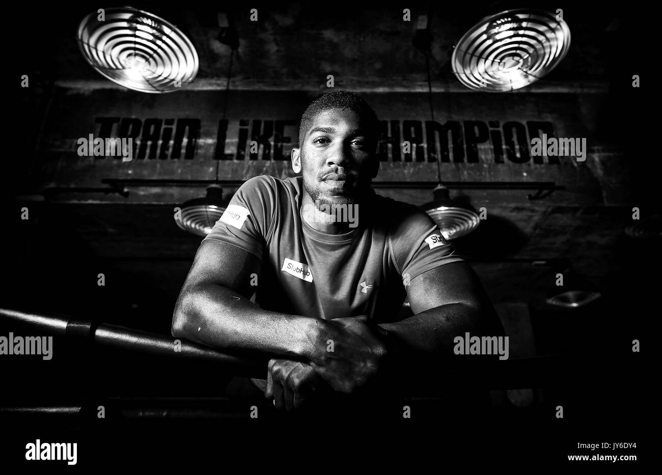 Anthony joshua portrait hi-res stock photography and images - Alamy