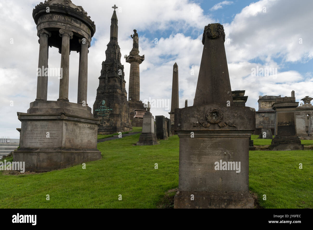 Glasgow Necropolis - Victorian cemetery in Glasgow, Scotland - Est 1832 ...
