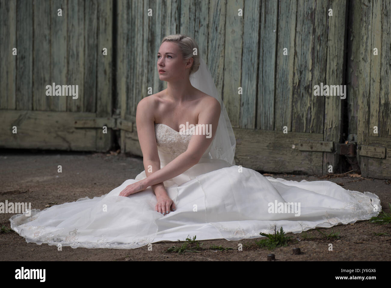 Abandoned Bride and Decay at Platt's Eyot Island Hampshire Stock Photo ...