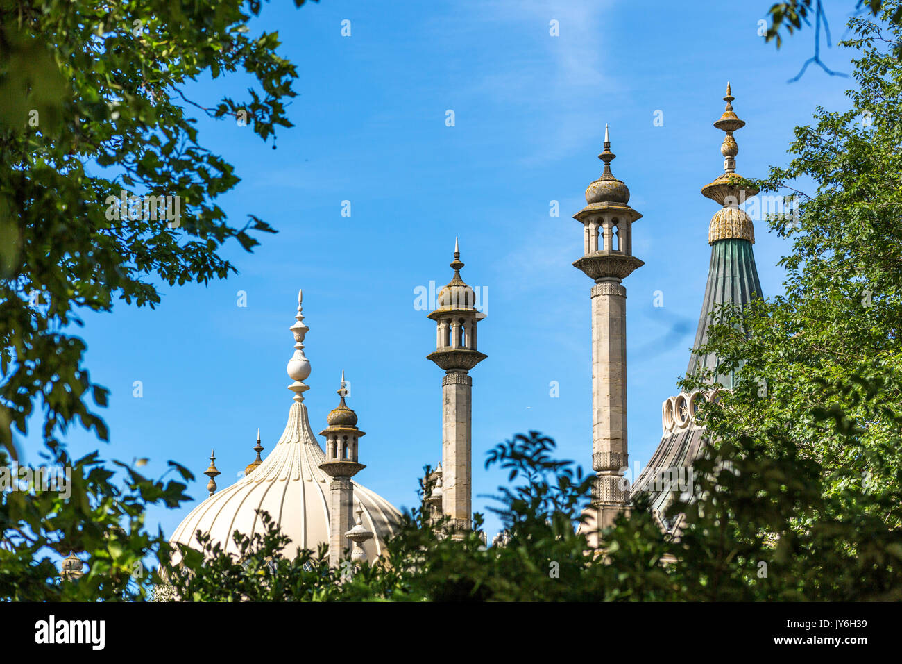 Brighton pavilion buildings hi-res stock photography and images - Alamy
