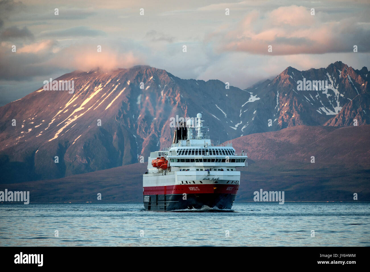 Aurora borealis norway cruise ship hi-res stock photography and images ...