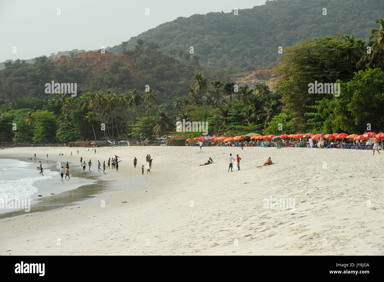 SIERRA LEONE, Freetown, tourists at beach resort river No. 2 Stock ...