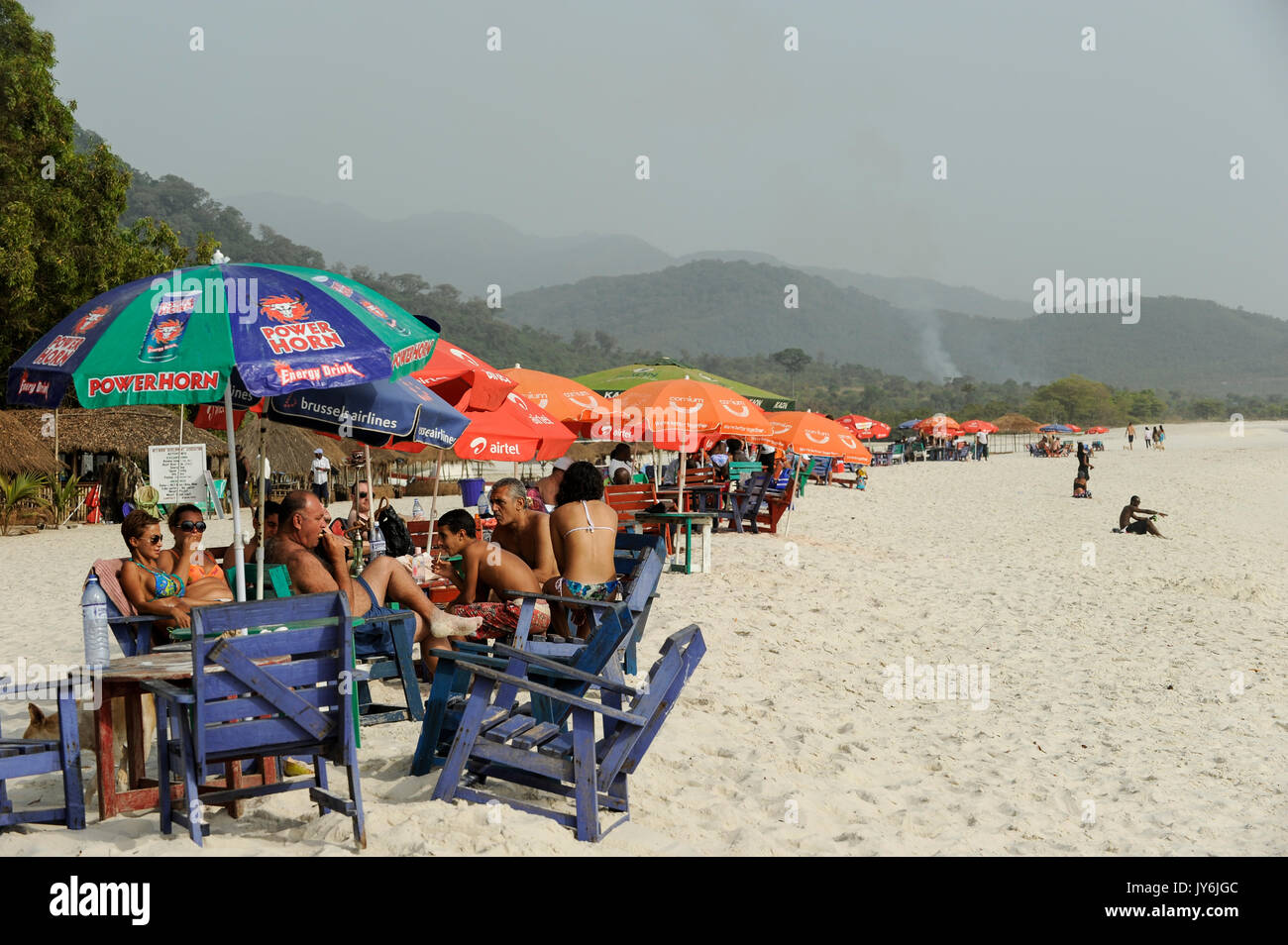 Sierra leone river beach hi-res stock photography and images - Alamy