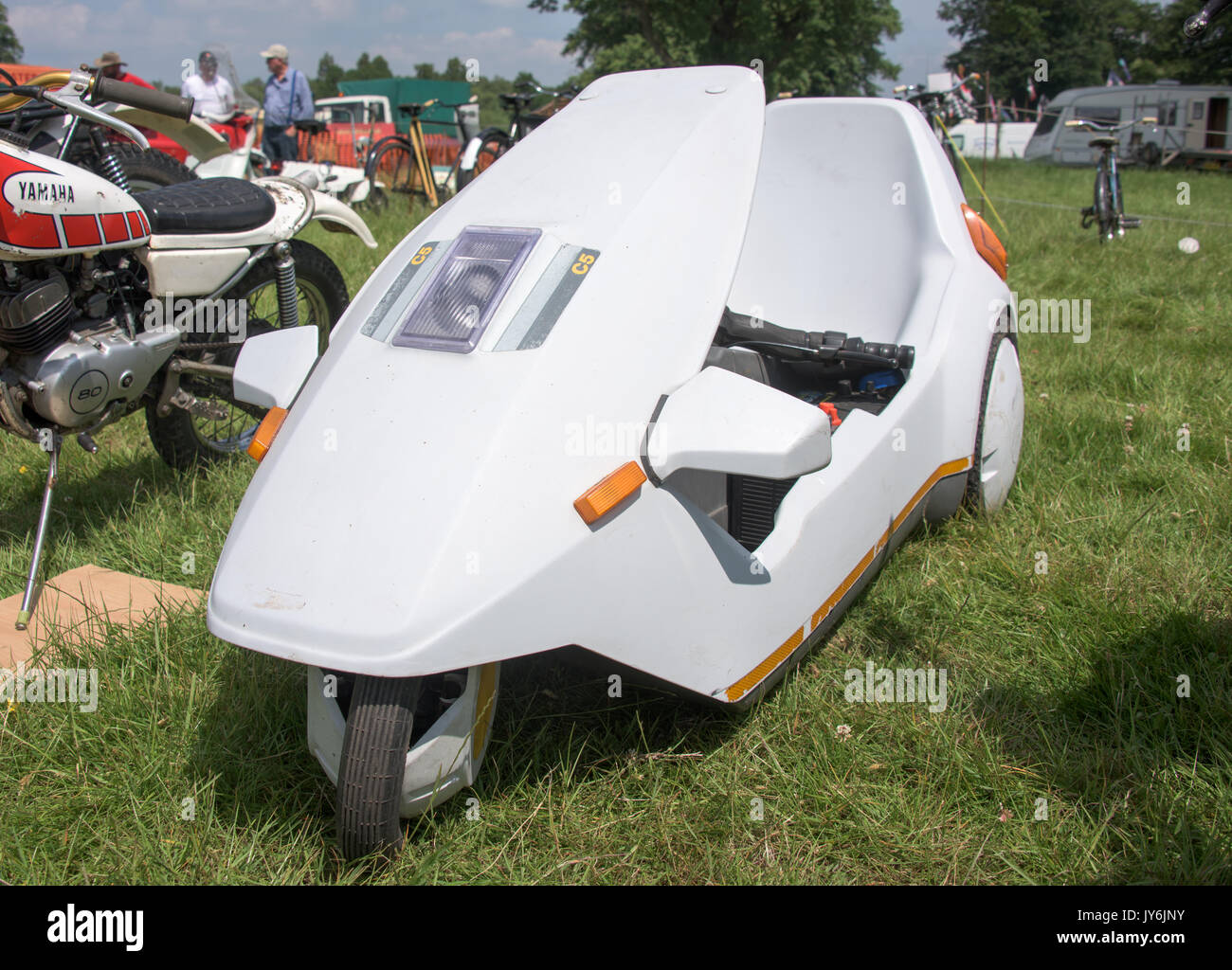 Electric vehicle market hi-res stock photography and images - Alamy