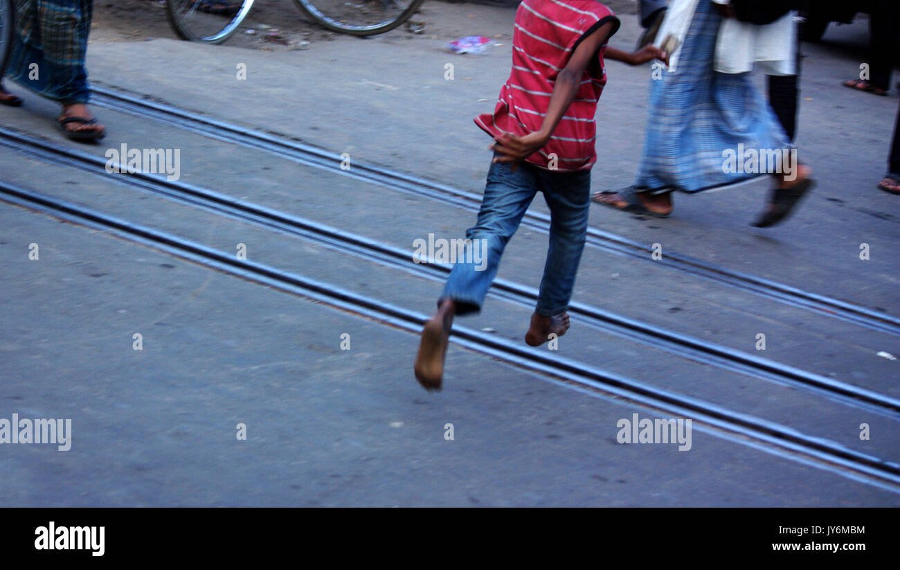 the daily life and struggle of people at gabtoli bridge area of dhaka ...