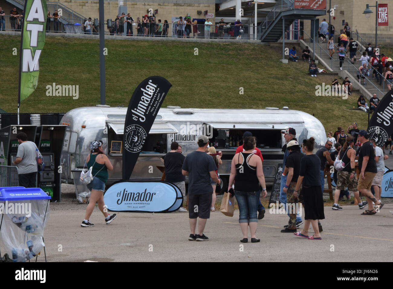 Chicago open air music festival 2017 hi-res stock photography and ...