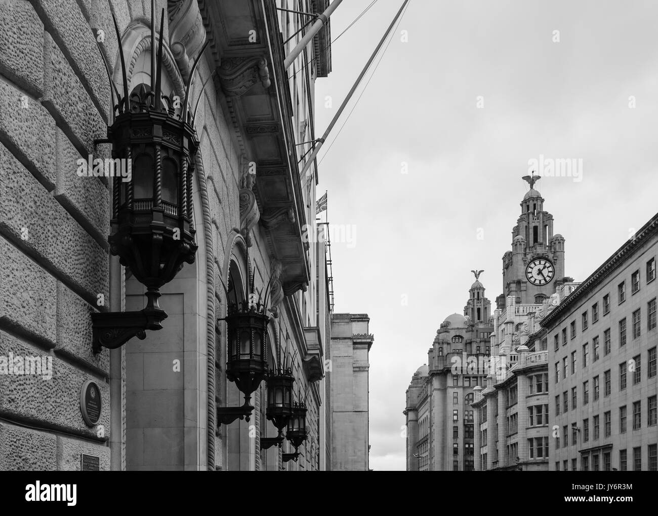 India building liverpool Black and White Stock Photos & Images - Alamy