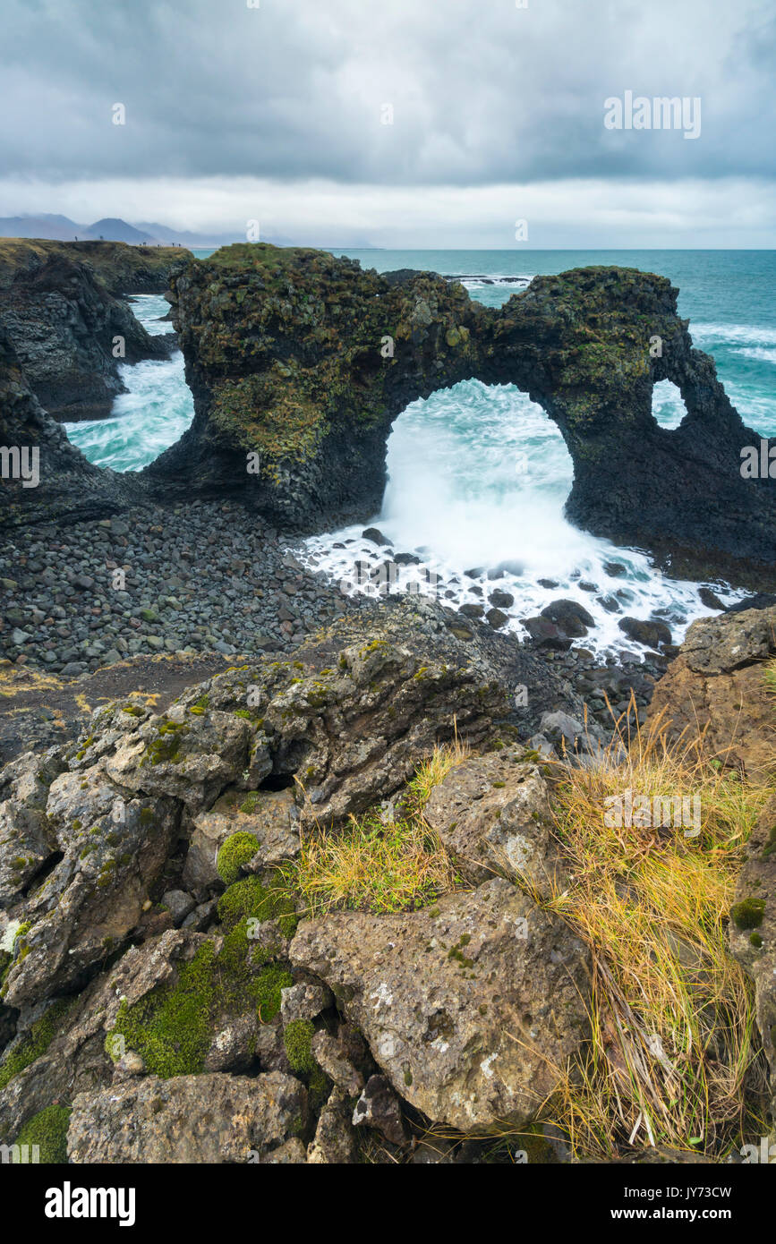Gatklettur, a rock formation natural arch near Arnarstapi, Snaefellsnes ...