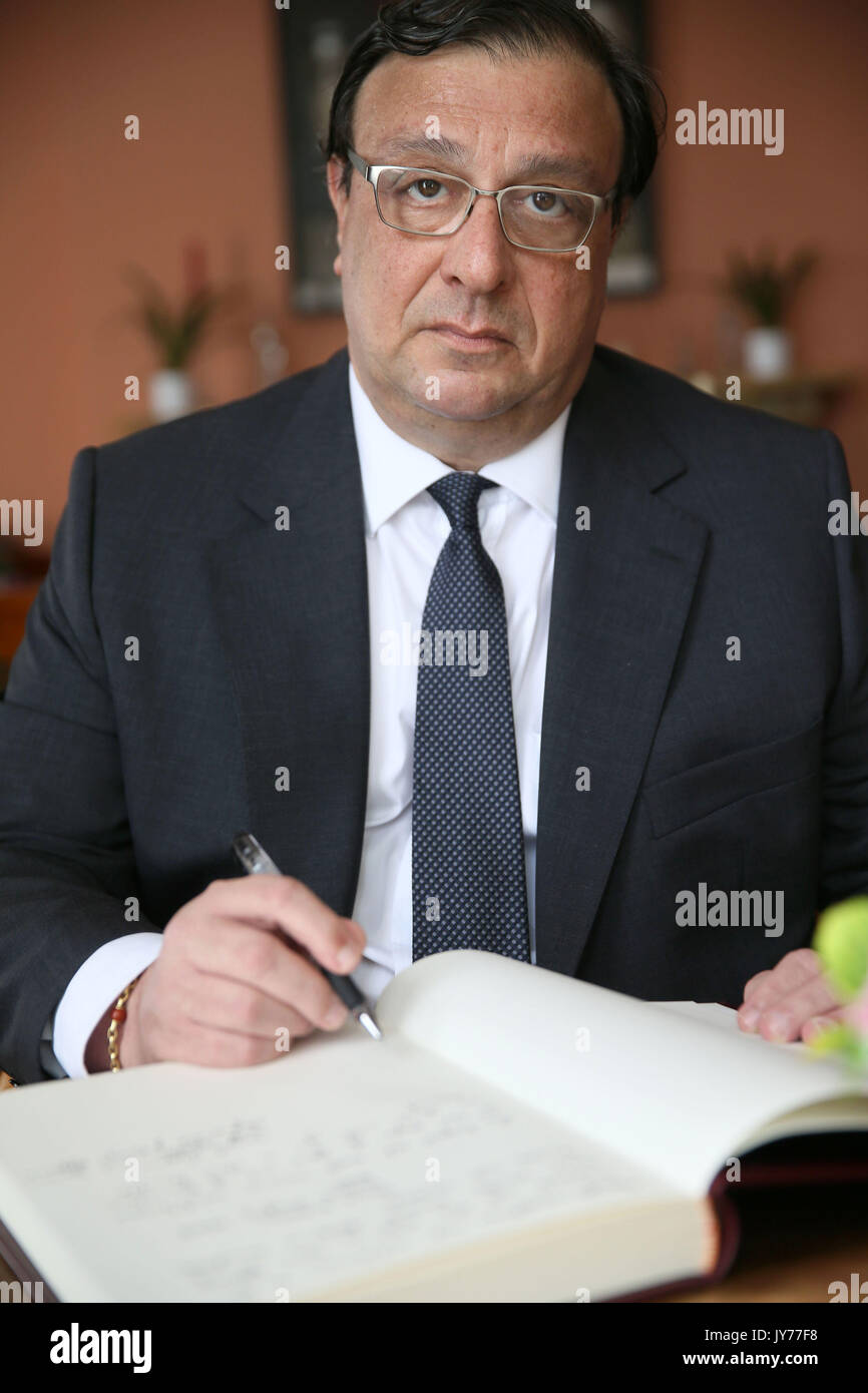 Jose Maria Rodriguez Coso, Spanish Ambassador to Ireland signs a book ...