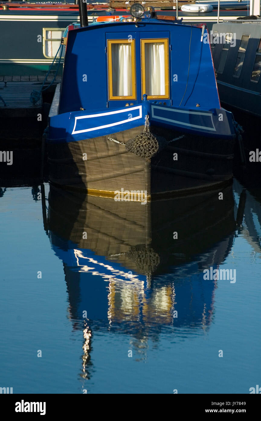 The waterline pub hi-res stock photography and images - Alamy