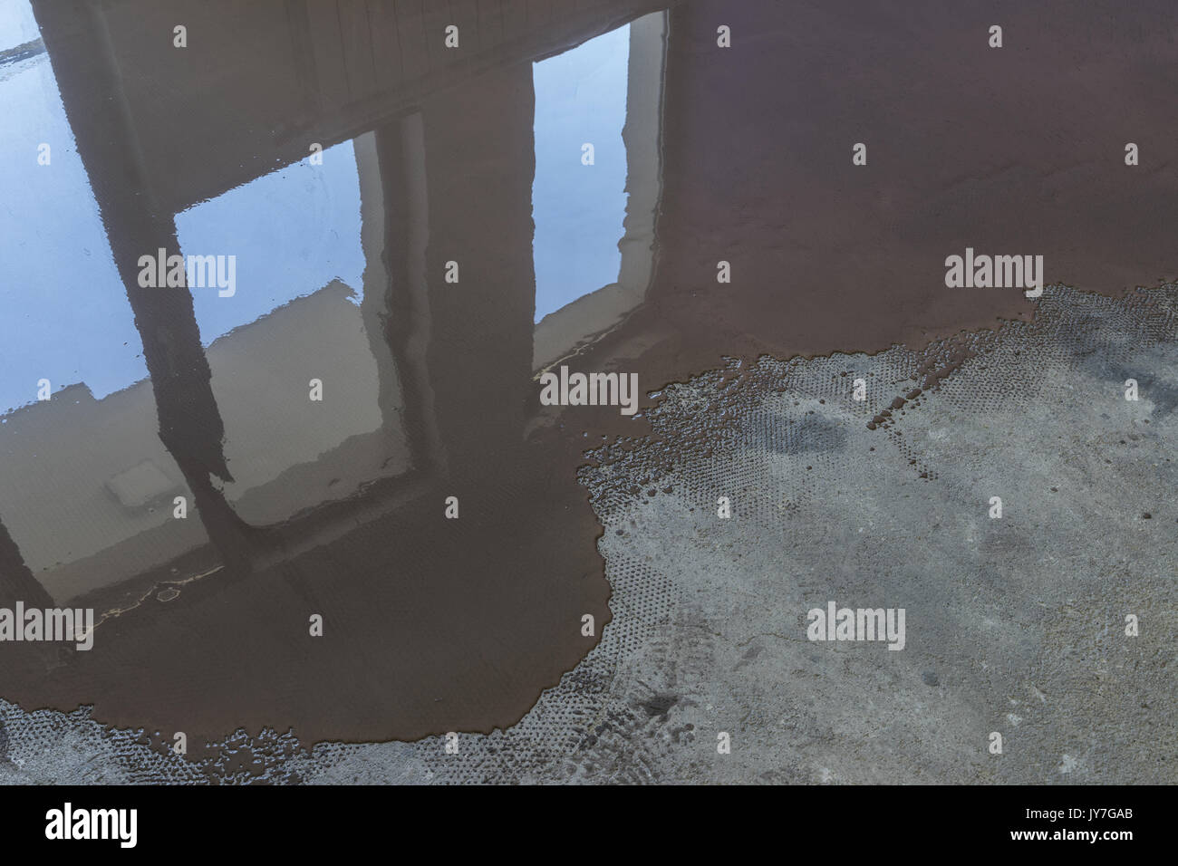 Smooth floor hi-res stock photography and images - Alamy