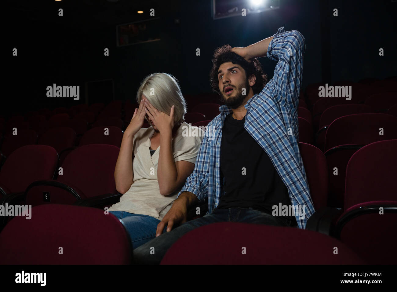 Shocked expression hi-res stock photography and images - Alamy
