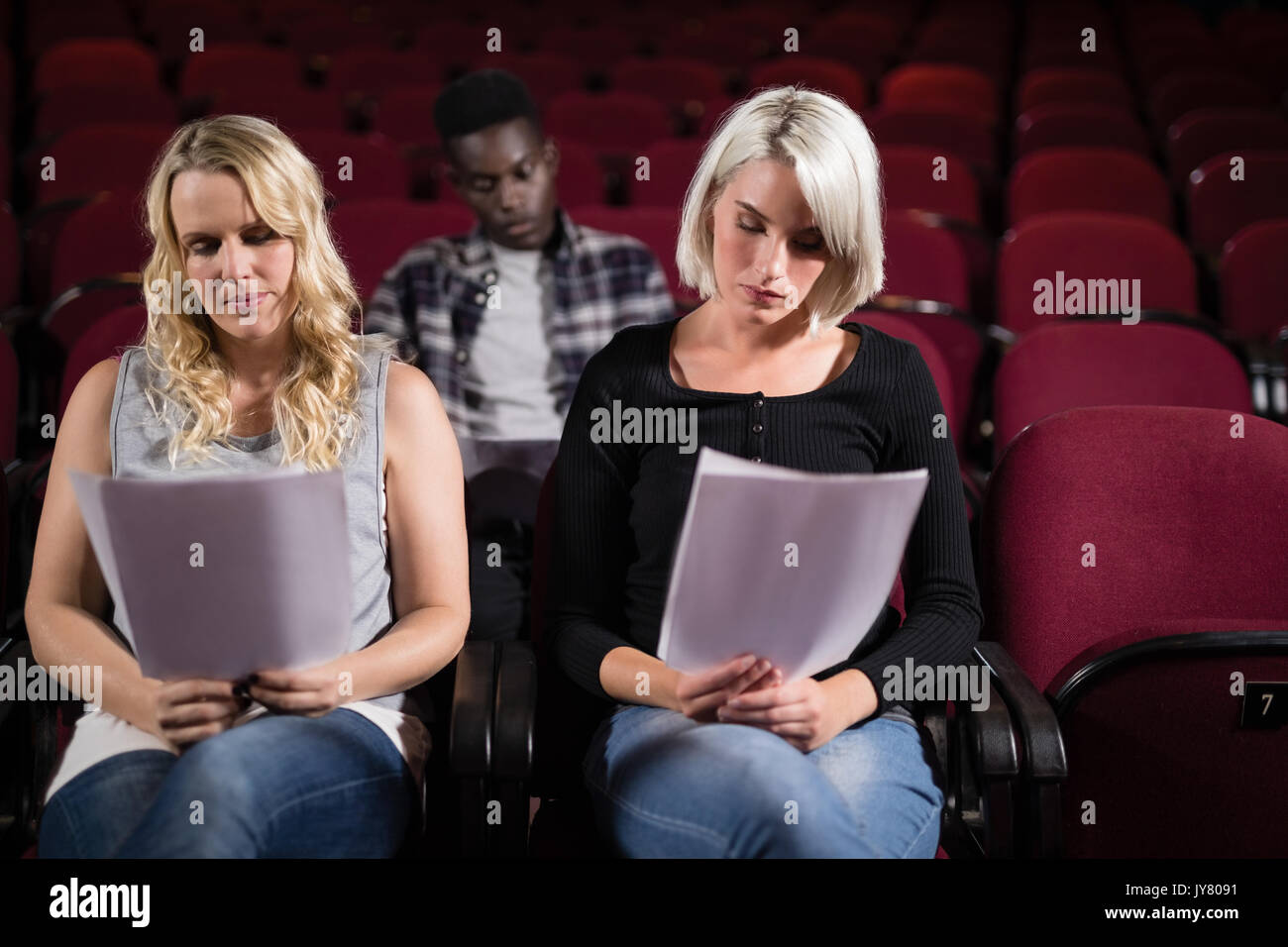 Actors rehearsing lines hi-res stock photography and images - Alamy