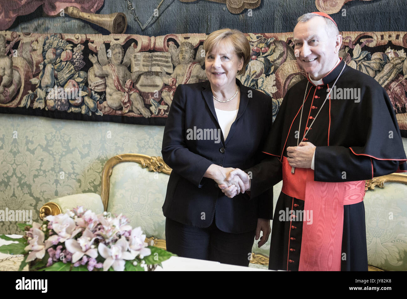 Angela Merkels visits Pope Francis at the Vatican Featuring: Angela ...
