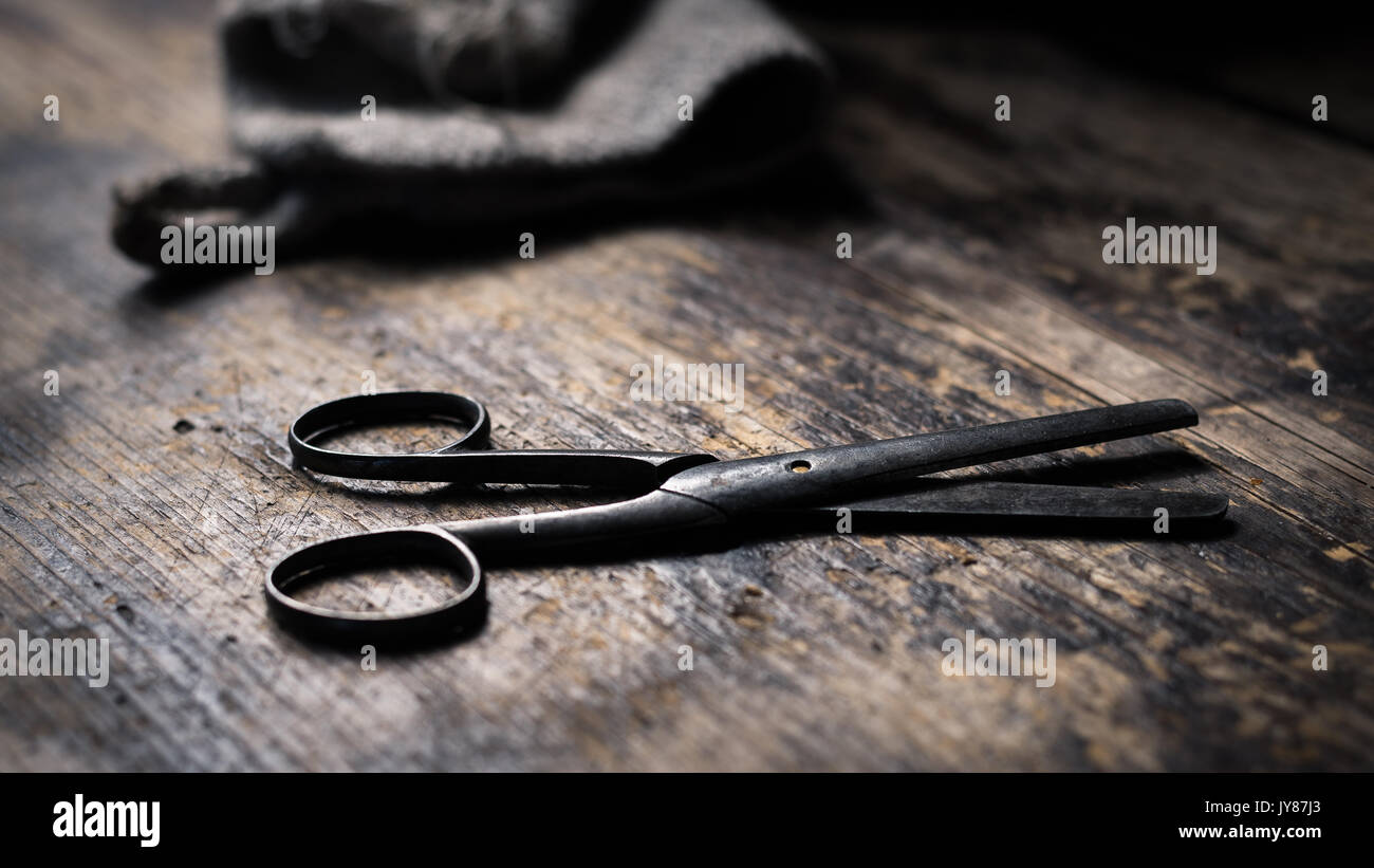 Old traditional scissors in Korteniemi heritage house Stock Photo - Alamy