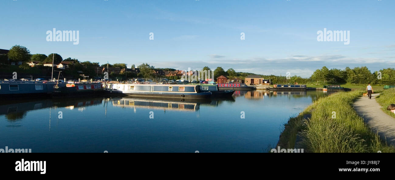Boothstown basin marina hi-res stock photography and images - Alamy