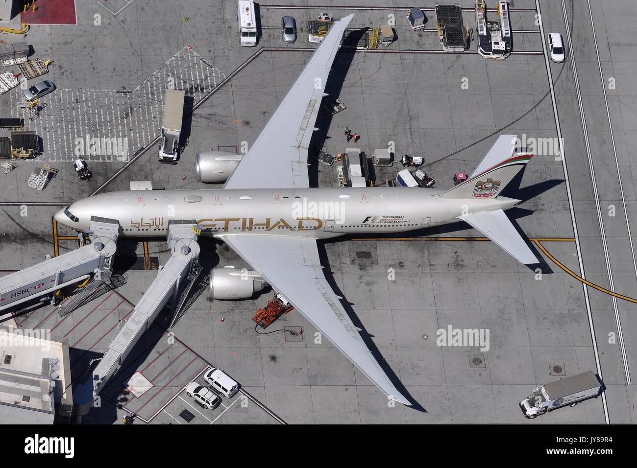 Boeing 777 200lr hi-res stock photography and images - Alamy