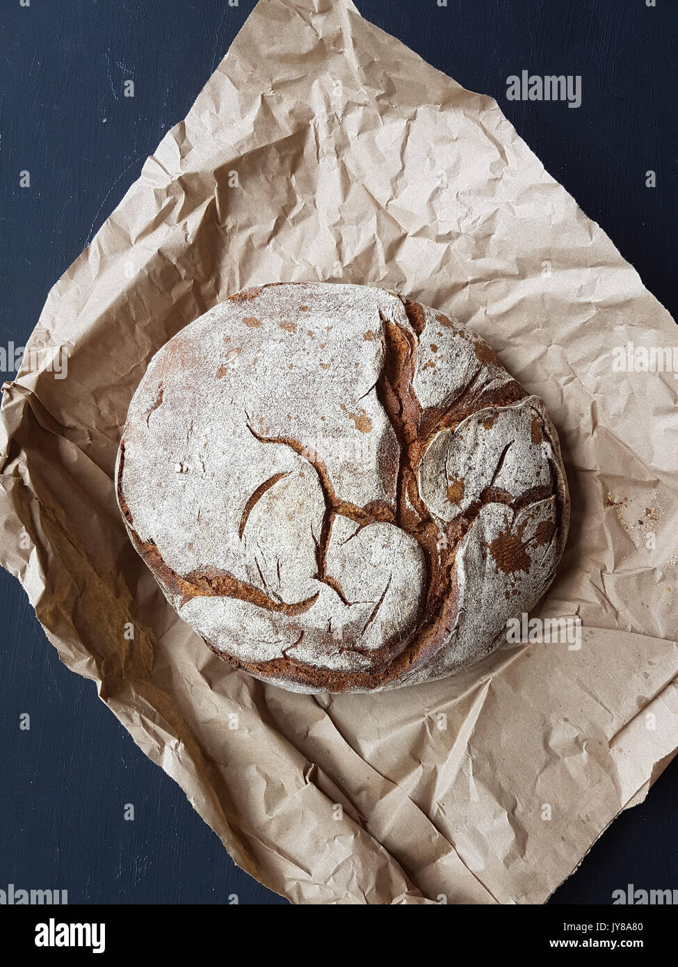 Wheat round hi-res stock photography and images - Alamy