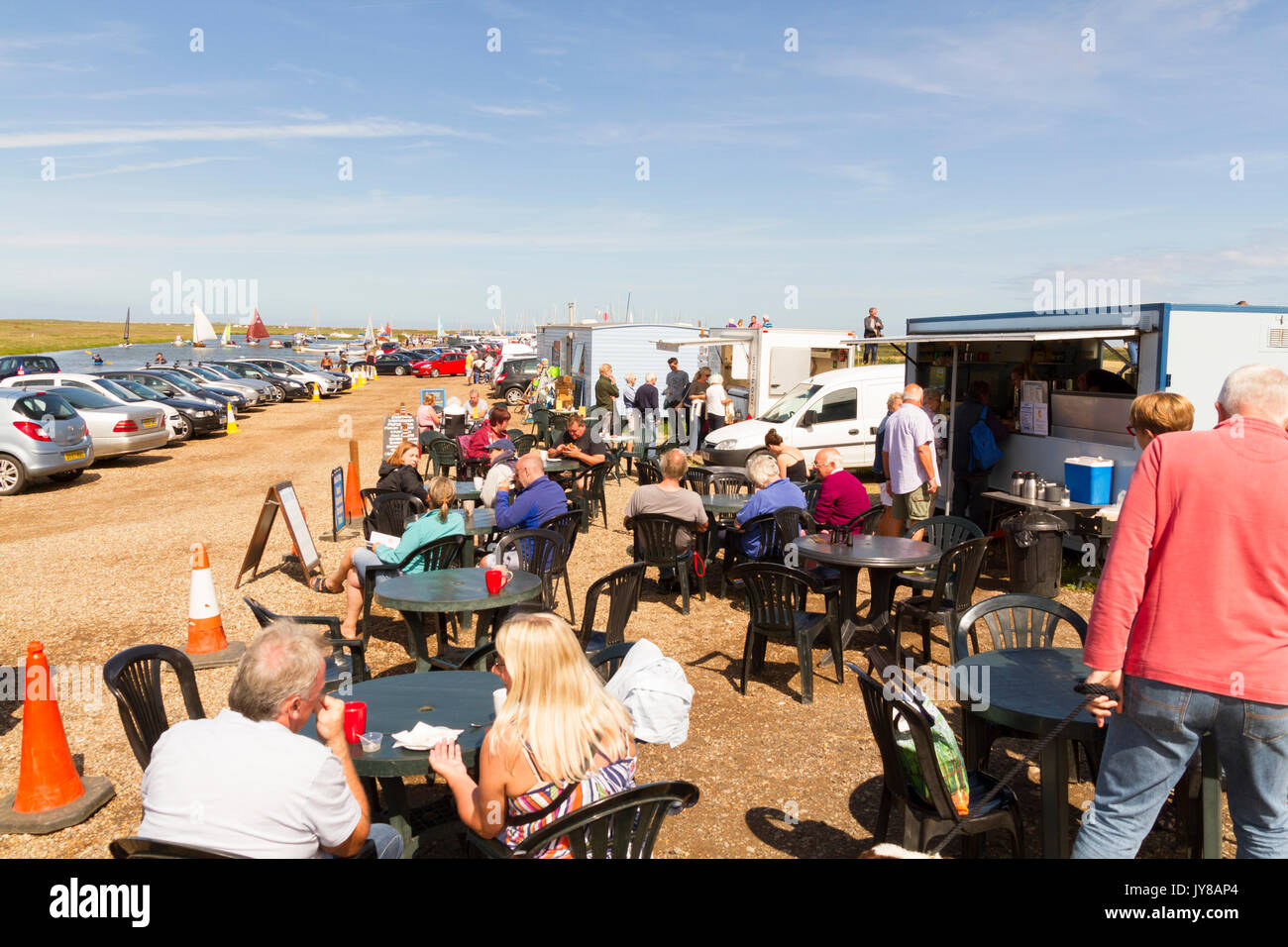 Fast food caravan hi-res stock photography and images - Alamy