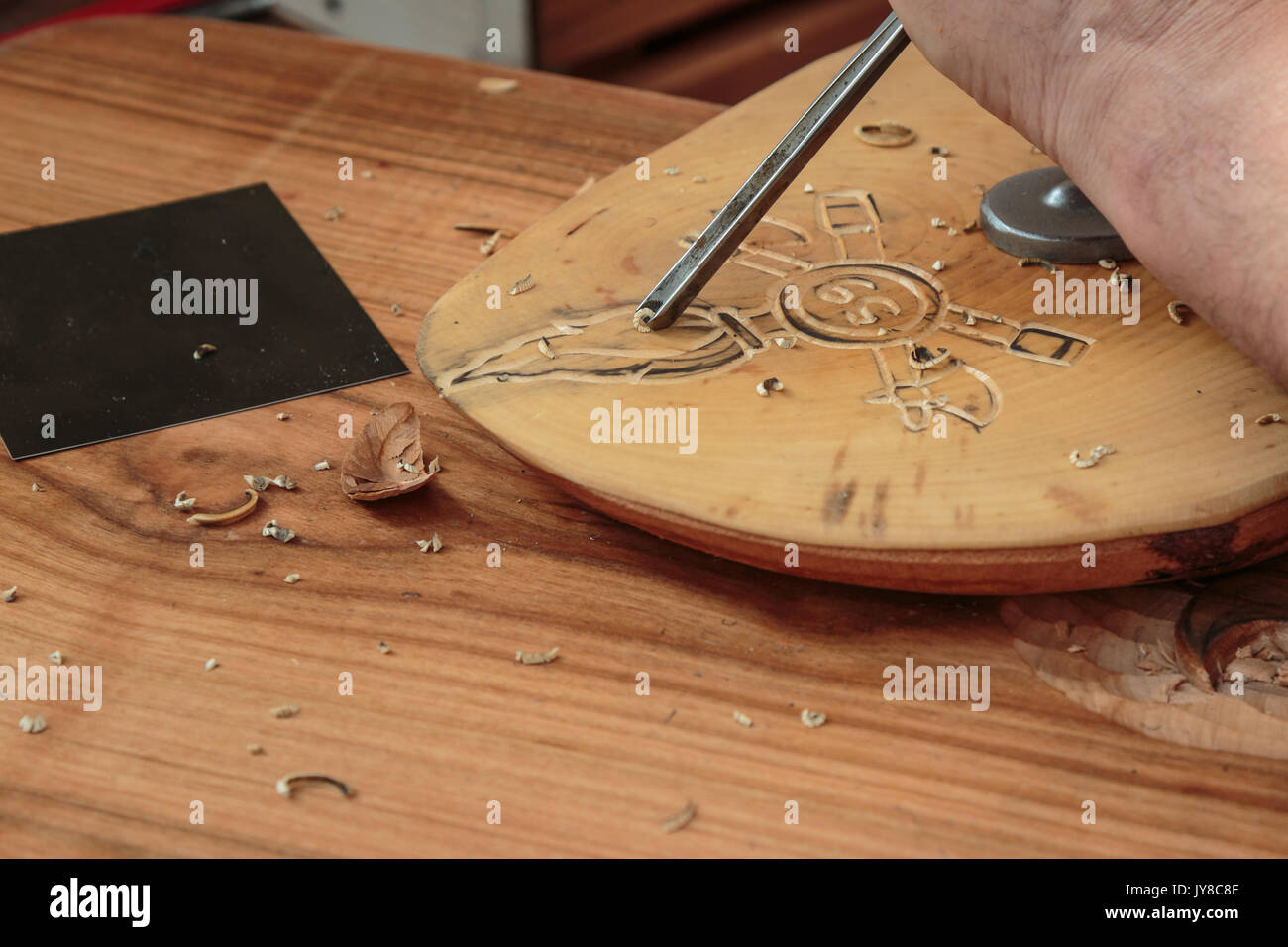 Wood carving gouge hi-res stock photography and images - Alamy