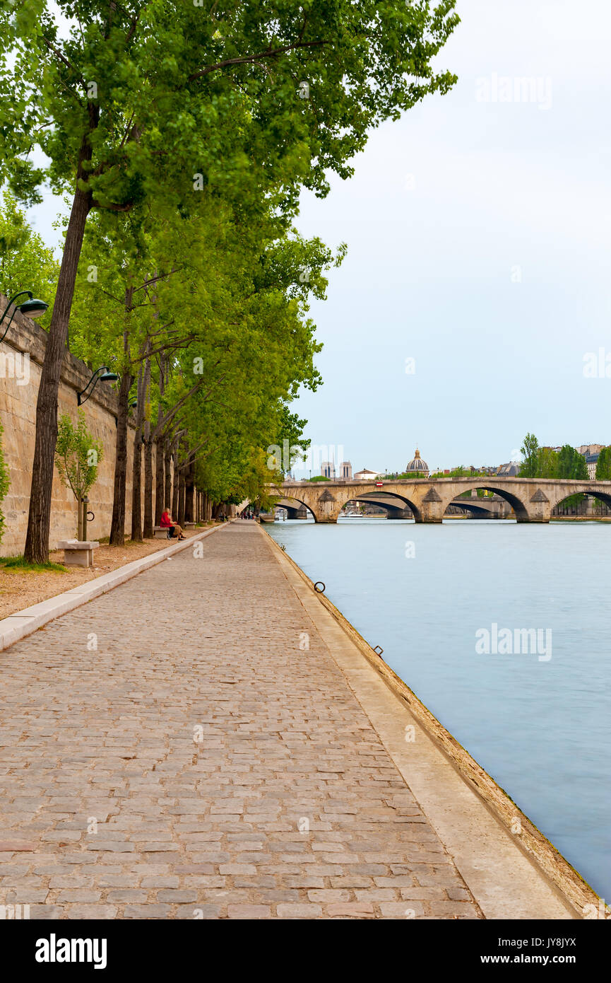Borders Of Seine High Resolution Stock Photography and Images - Alamy