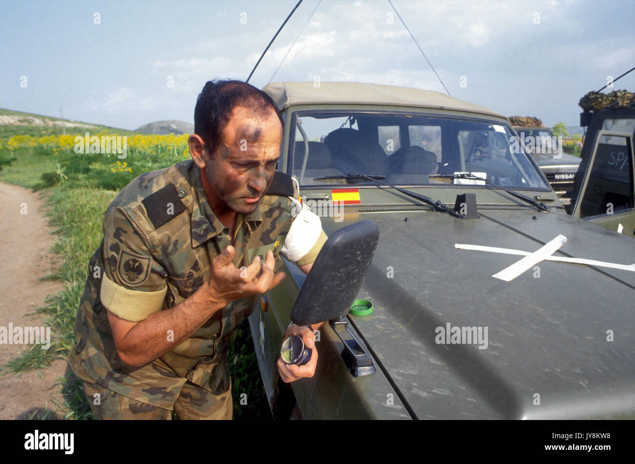 Spanish army, paratroopers during NATO exercises in southern Italy ...