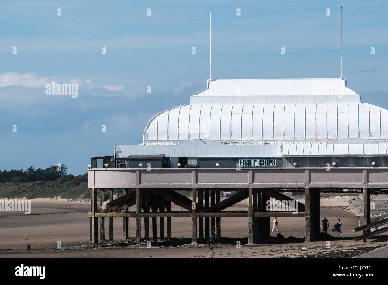 Burnham on sea pier hi-res stock photography and images - Alamy