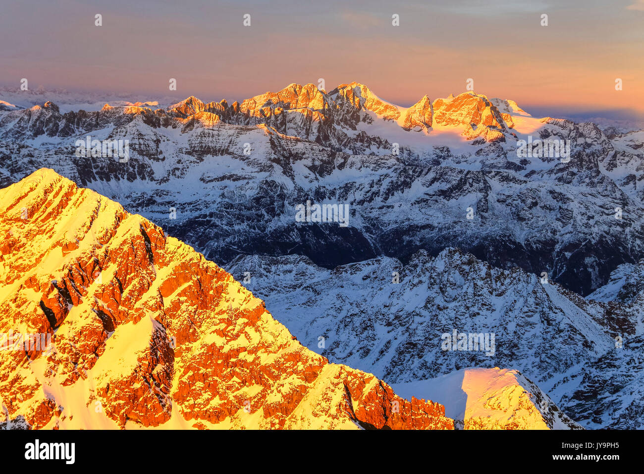 Monte bernina hi-res stock photography and images - Alamy