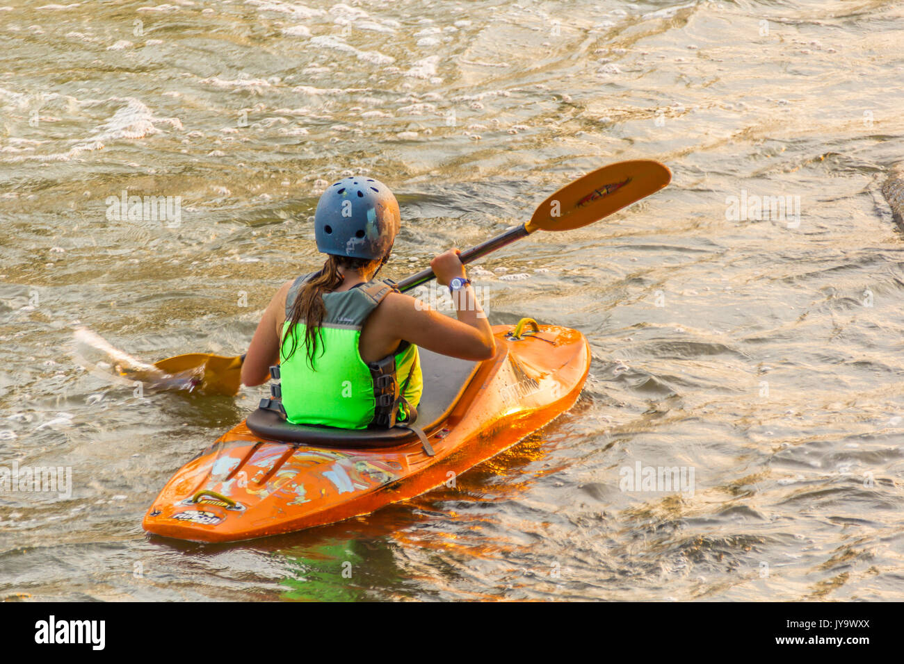 Boat with oar on james river hi-res stock photography and images - Alamy
