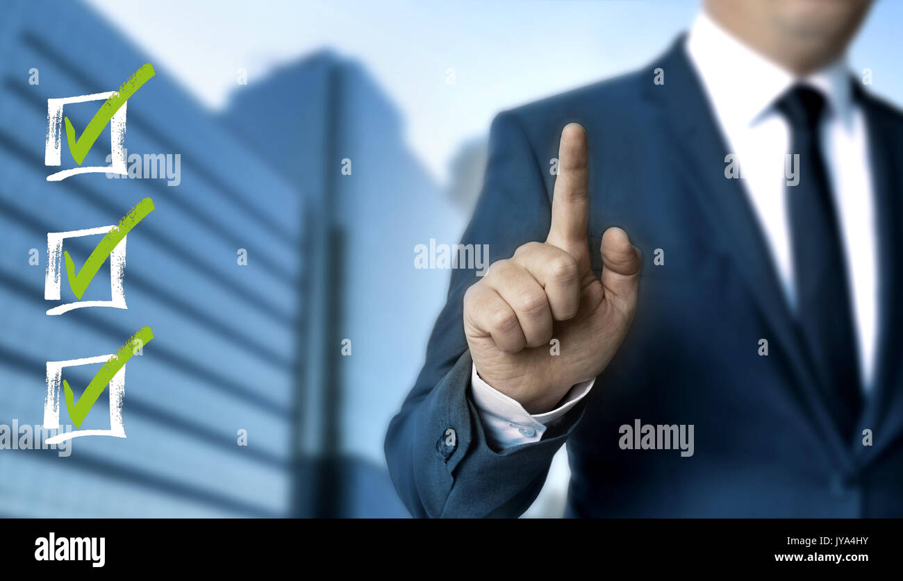 Businessman checklist hi-res stock photography and images - Alamy