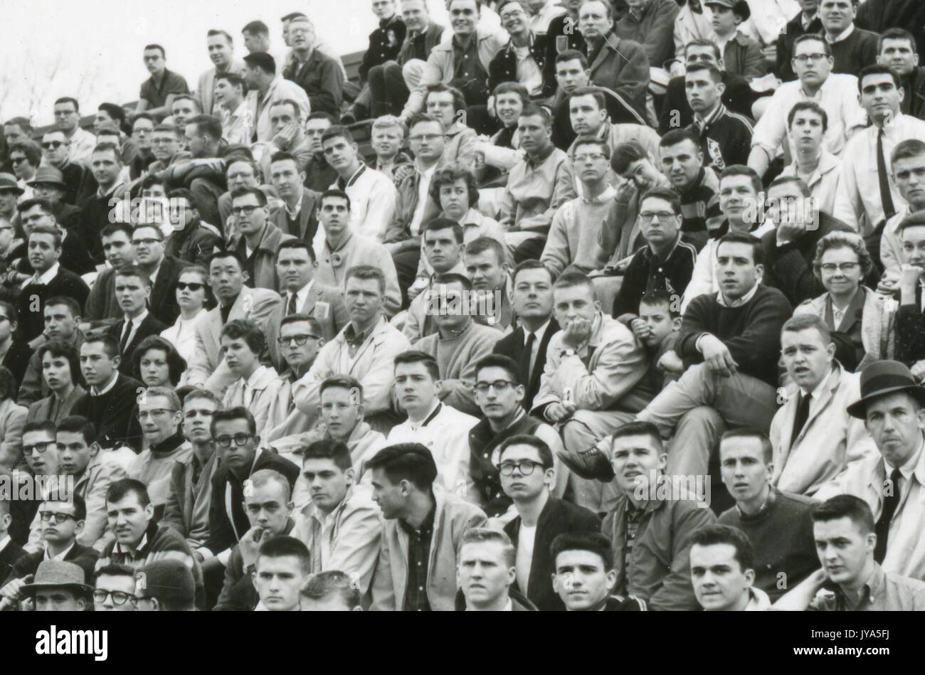 Spectators seated in stands hi-res stock photography and images - Alamy