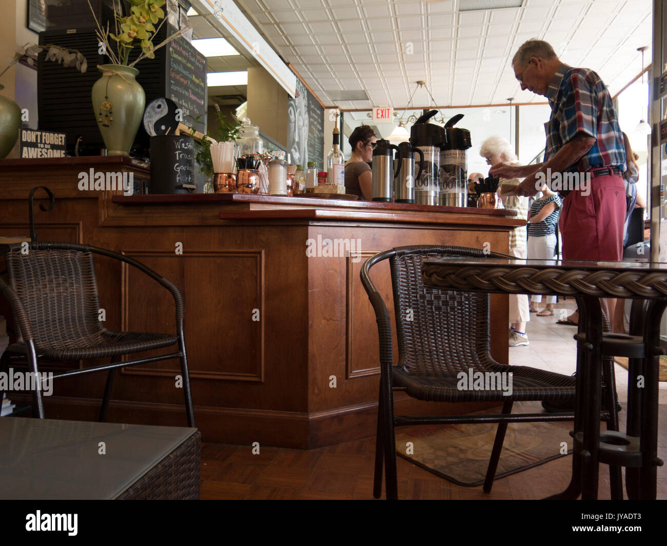 Restaurant interior customers tables hi-res stock photography and ...