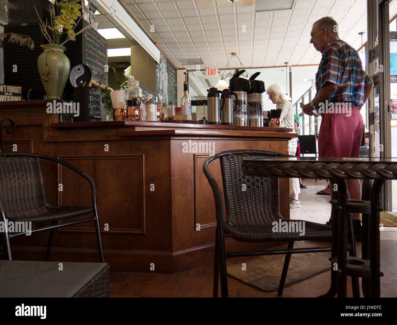 Coffee shop interior america hi-res stock photography and images - Alamy