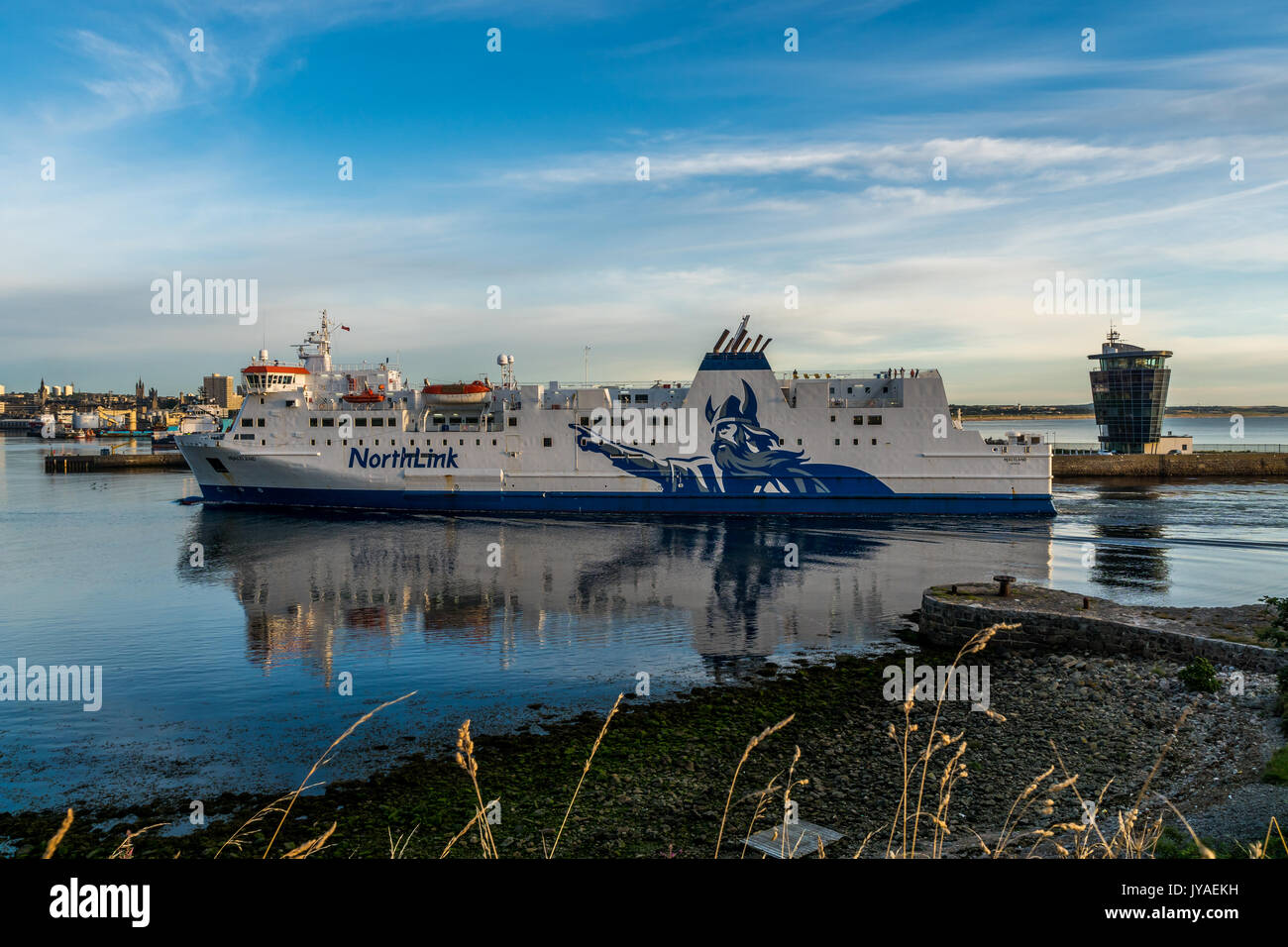 Aberdeen harbour, Scotland, United Kingdom, 16th August 2017. The ...