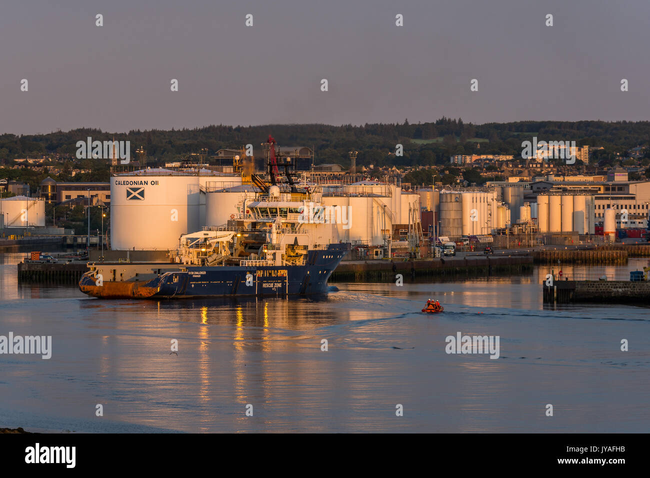Oil Industry Tanks High Resolution Stock Photography and Images - Alamy