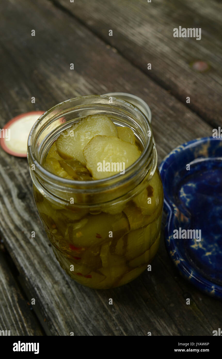 Artisan pickles hi-res stock photography and images - Alamy
