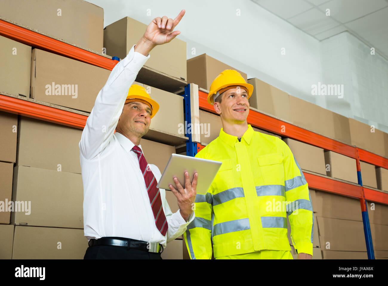 Man checking checklist in warehouse hi-res stock photography and images ...