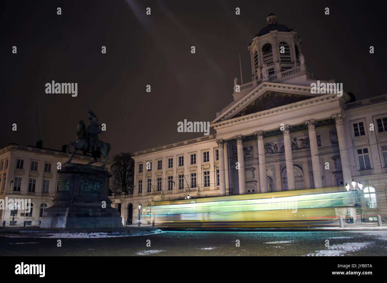 Nightlife in historic center hi-res stock photography and images - Alamy