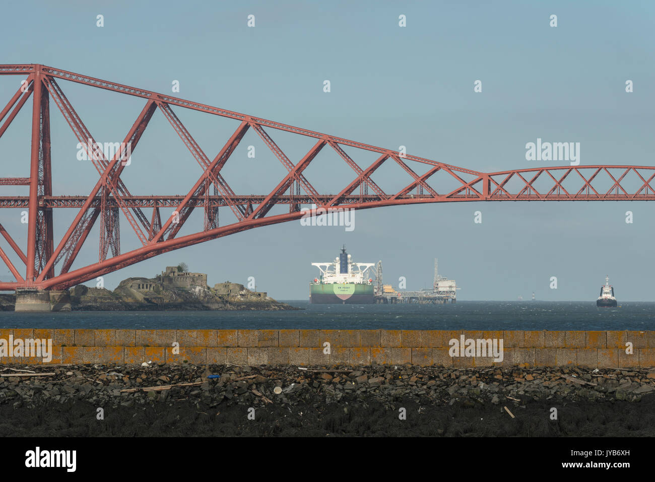 Offshore tanker berth hi-res stock photography and images - Alamy