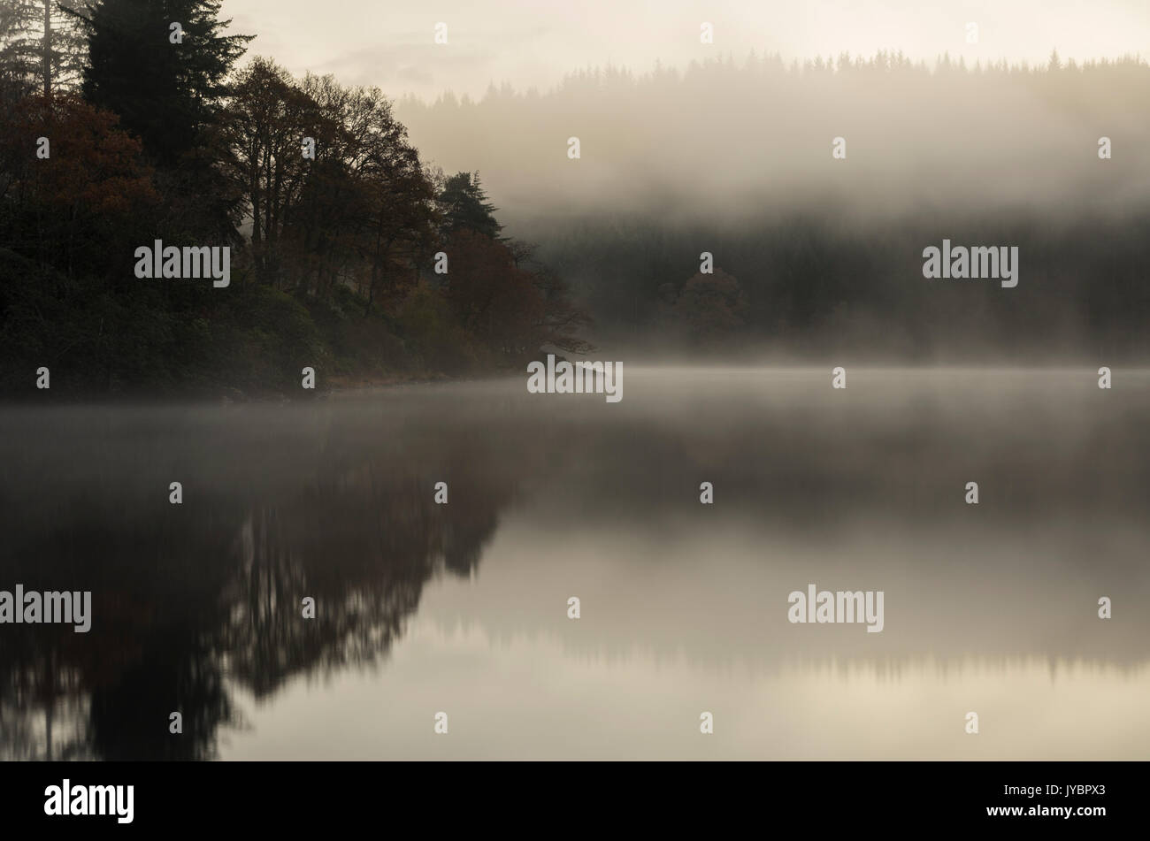 Scottish loch mist hi-res stock photography and images - Alamy