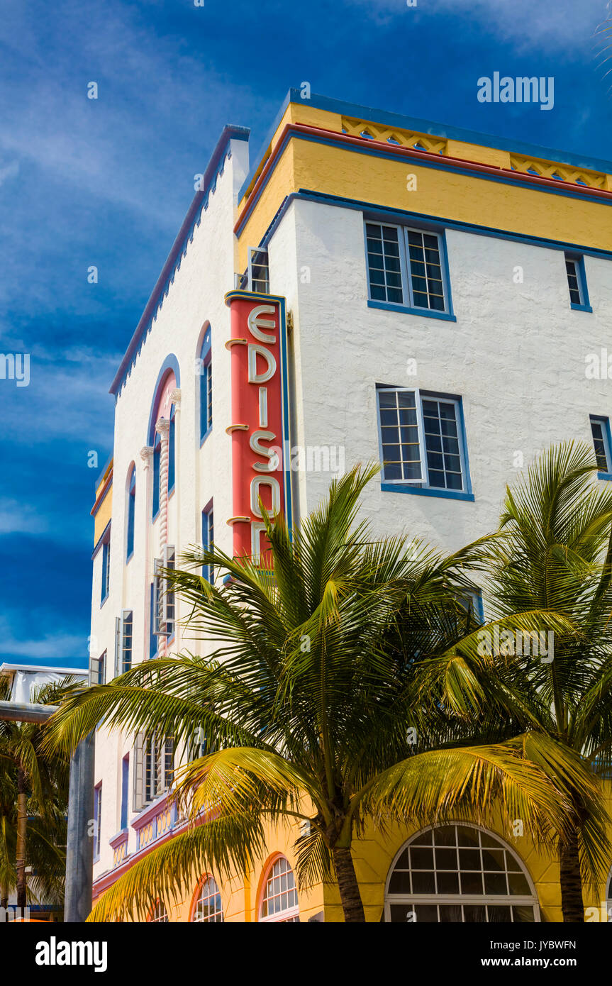 Art Deco Ocean Drive in Miami Beach Florida Stock Photo - Alamy