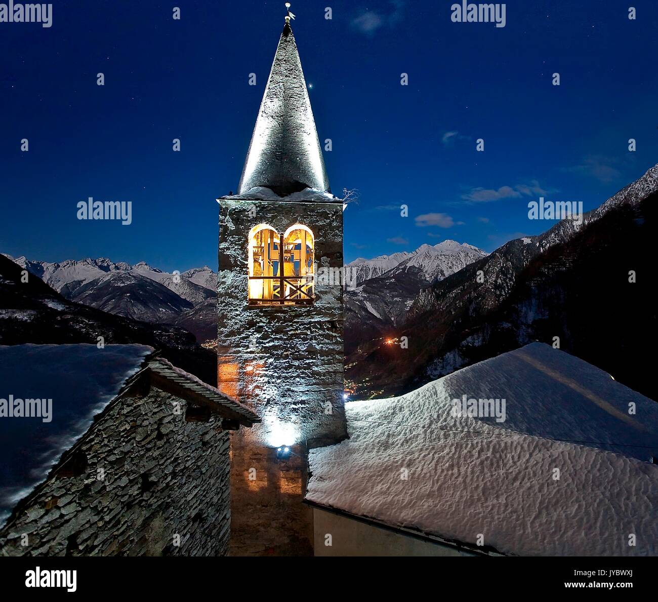 Savogno village hi-res stock photography and images - Alamy