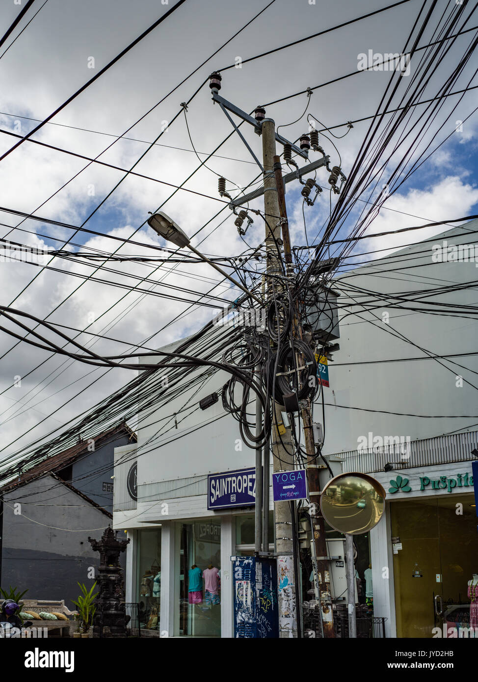 Dense wiring hi-res stock photography and images - Alamy