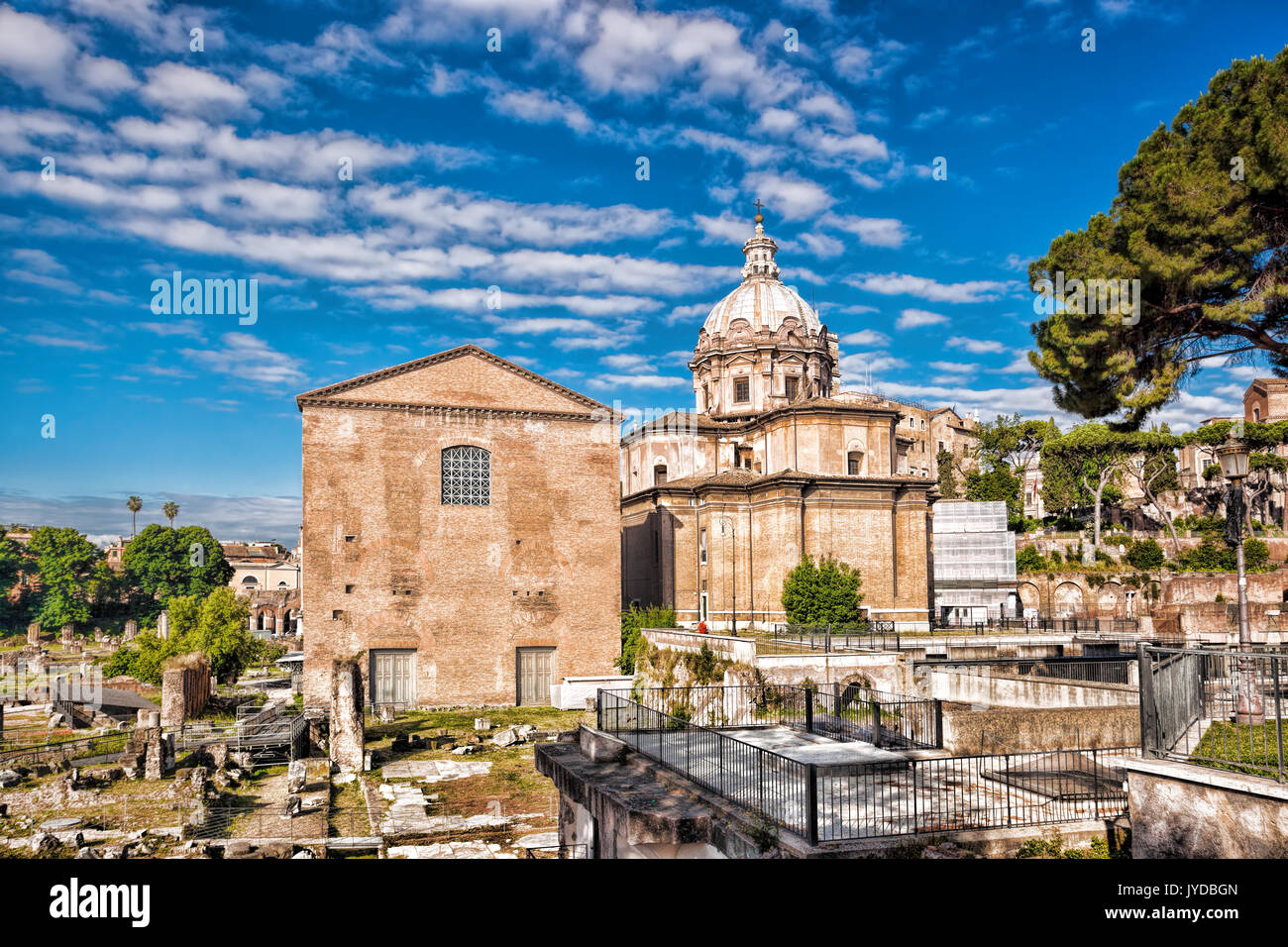 Famous Roman ruins in Rome, Italy Stock Photo - Alamy