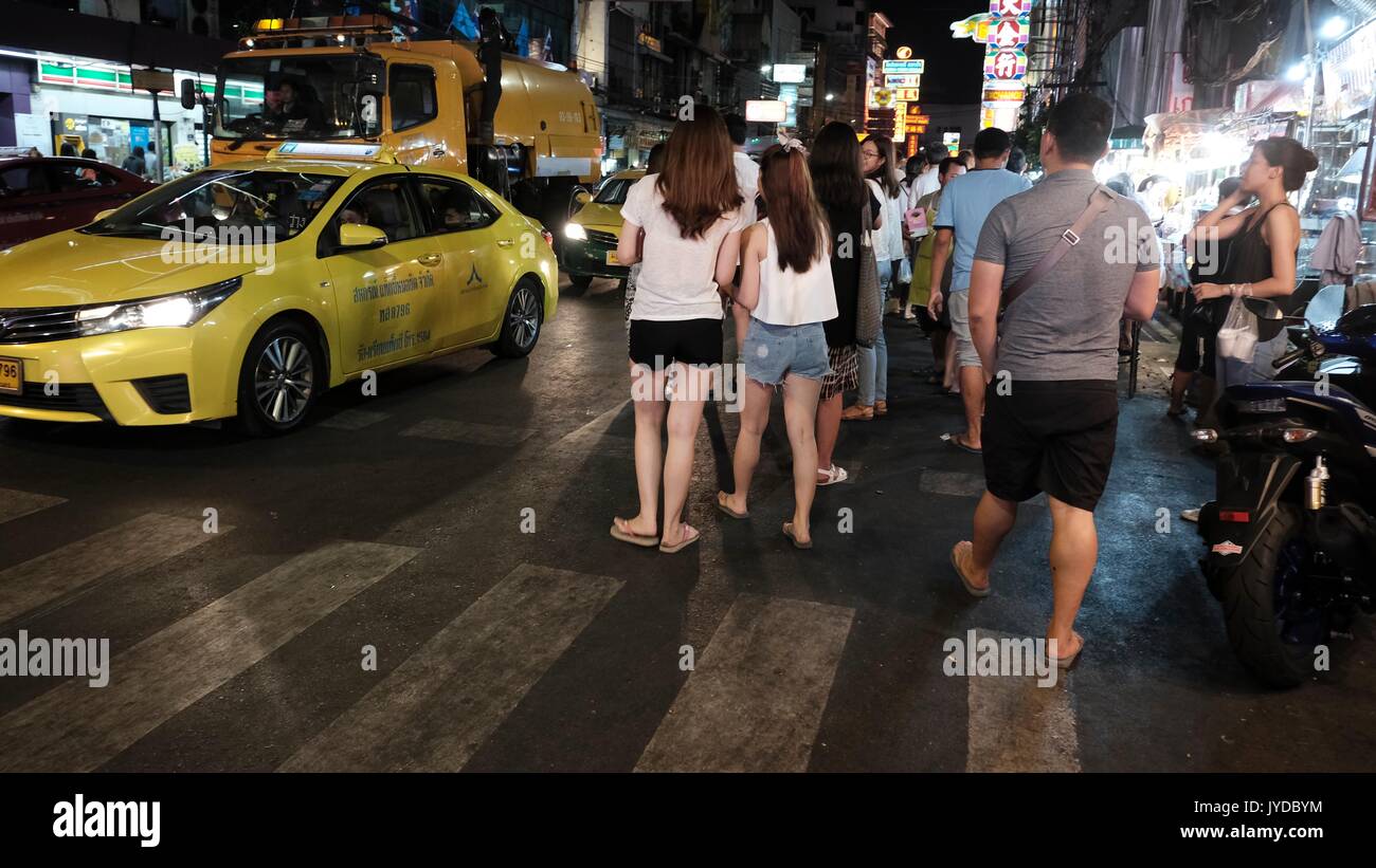 Tourist Night Yaowarat Road Chinatown Bangkok Thailand Stock Photo - Alamy