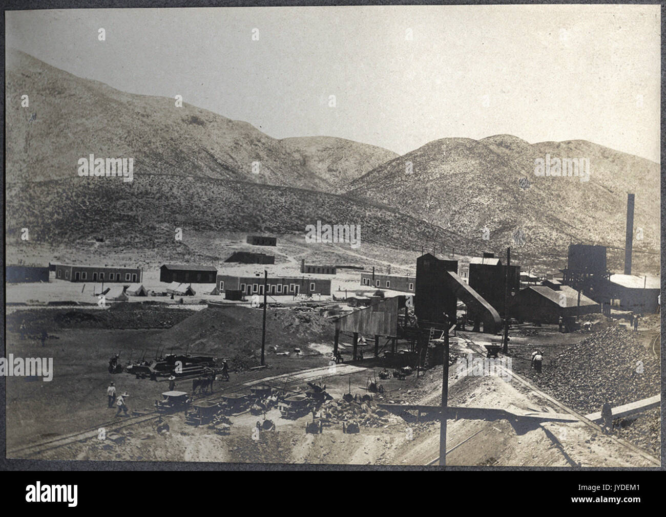 Slag dump hi-res stock photography and images - Alamy